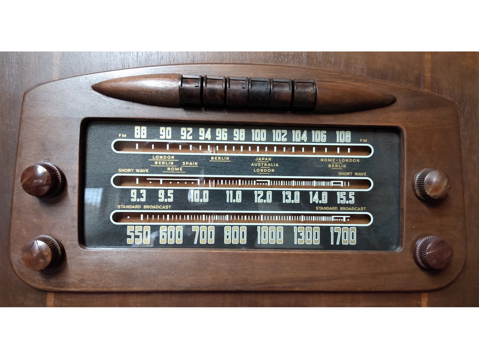 Philco Upright 1947 47-1230