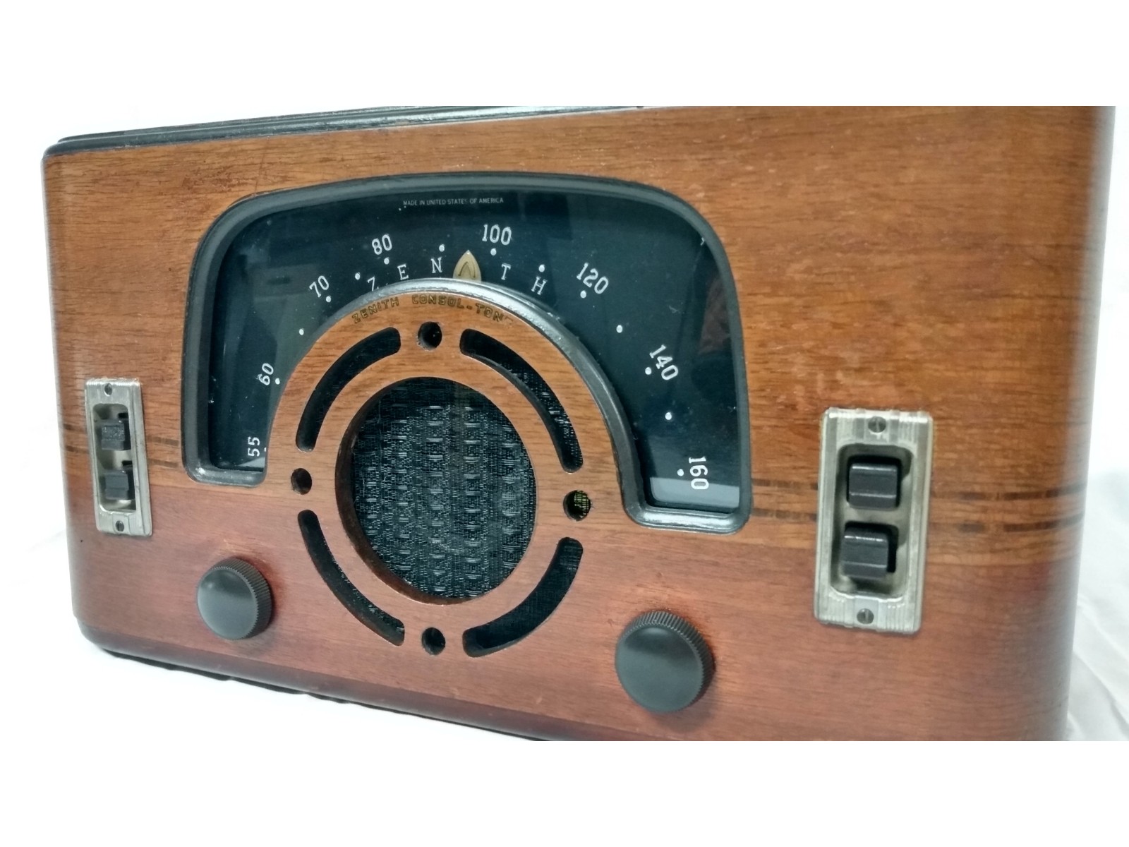 Zenith 1942 6D630